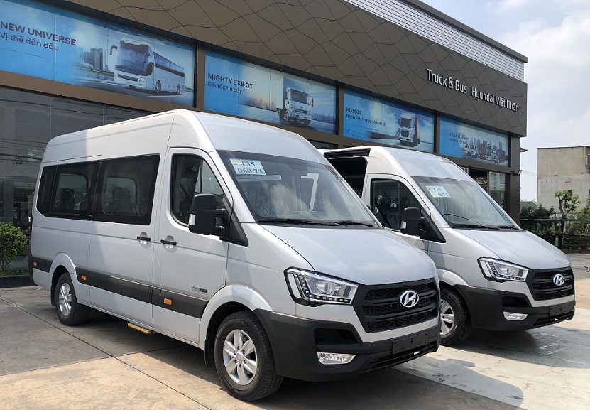 Hyundai Solati 2023 16 Chổ cao cấp tiện nghi thoải mái ghế tiêu chuẩn ...